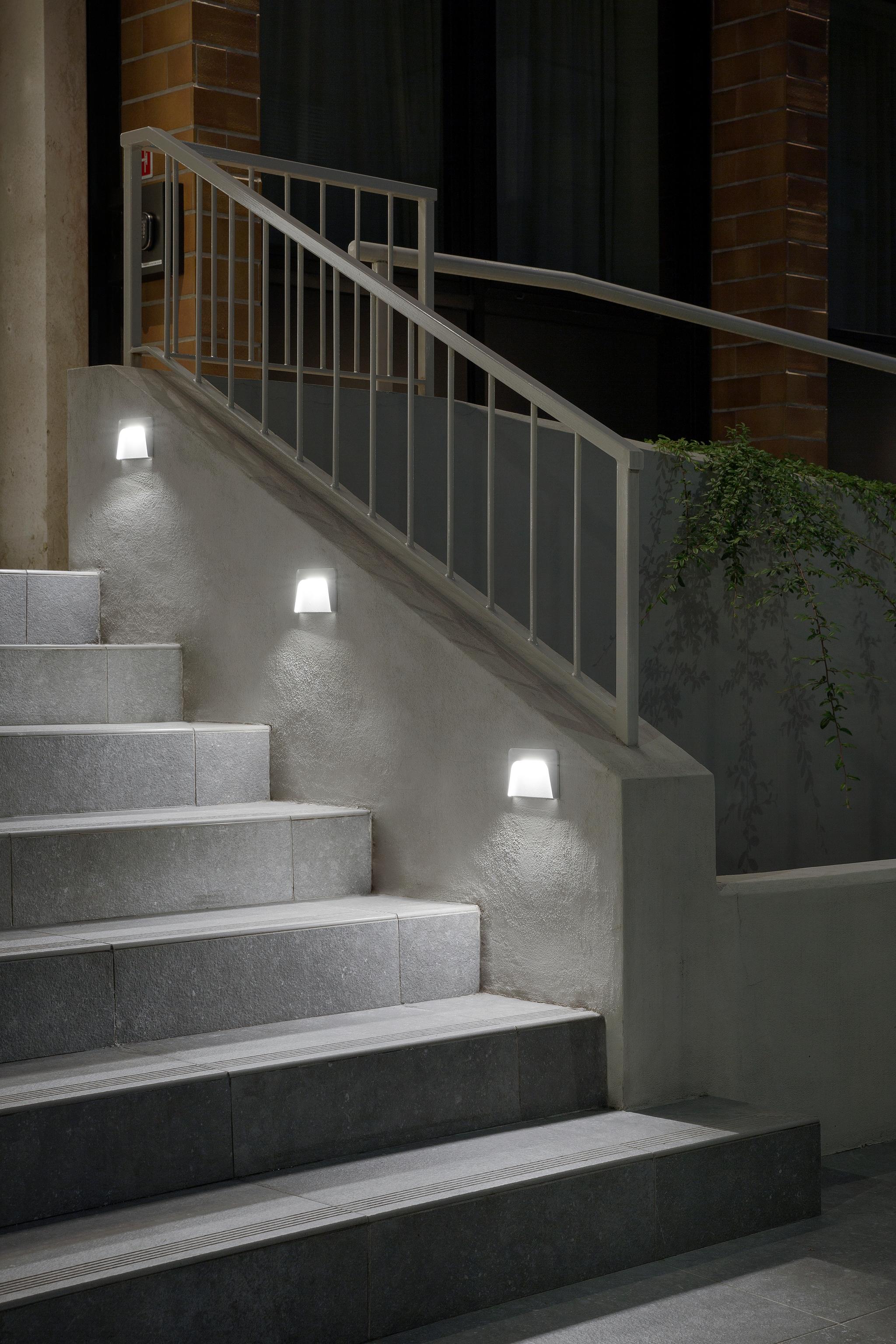 CO99 Art Building & OPR Gallery | Lighting Design Projects | Linea Light